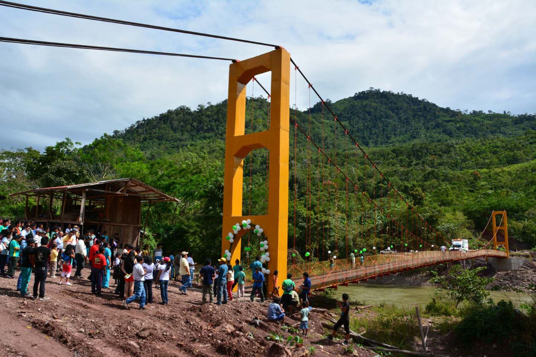 Junín: Entregan segundo puente carrozable sobre el río Perené » Crónica ...