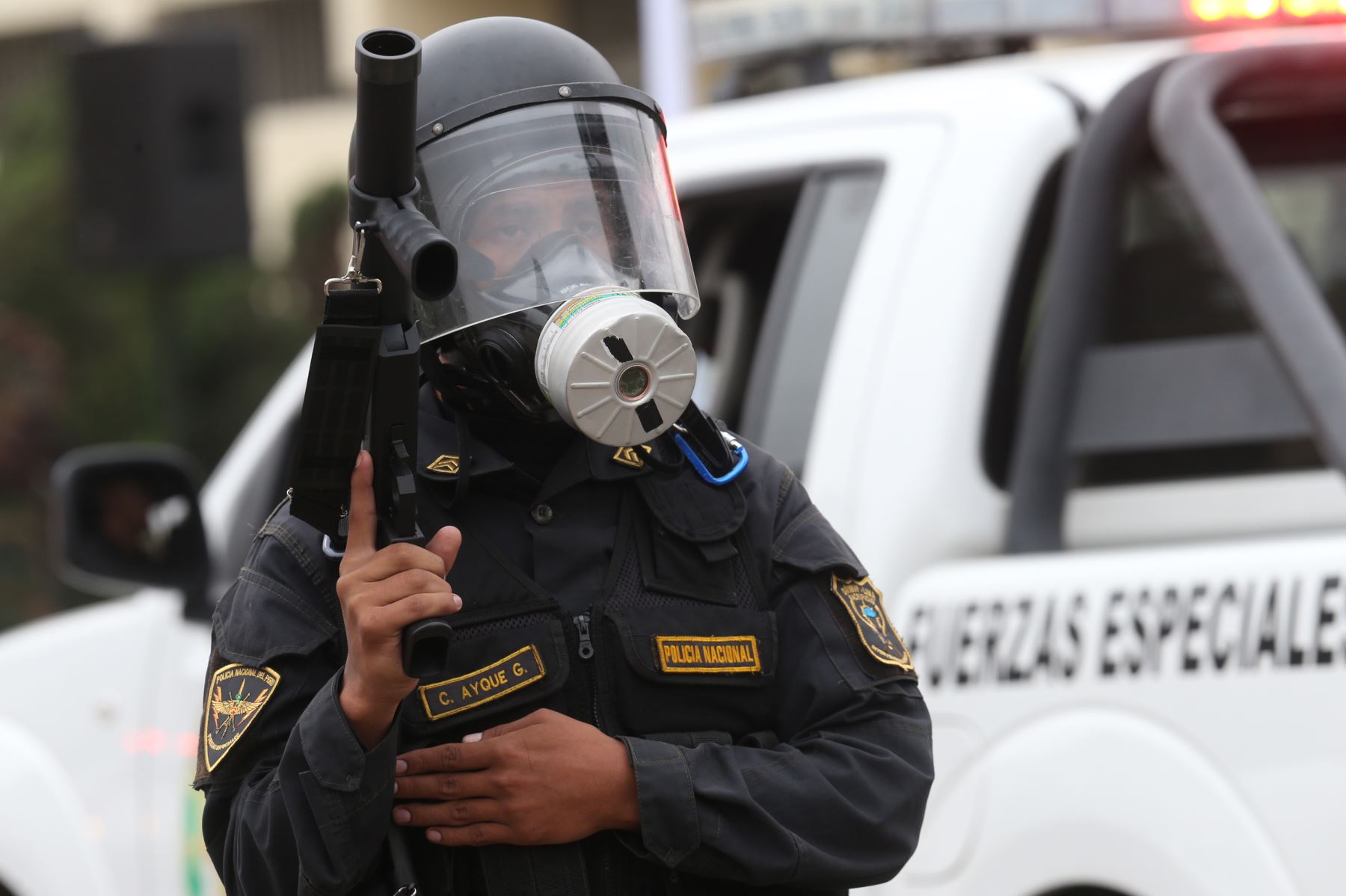 Policía adquiere 10 mil equipos para efectivos ‘Robocops’ » Crónica Viva