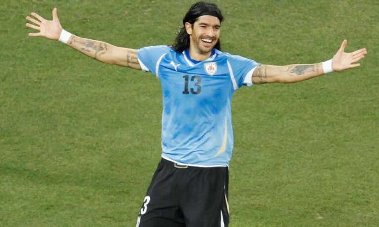 “El Loco” Abreu ficha a sus 40 años por el equipo brasileño Bangú ...