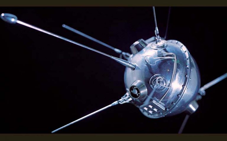 Ciencia: Se cumplen 63 años del primer objeto humano en la Luna (cohete ...